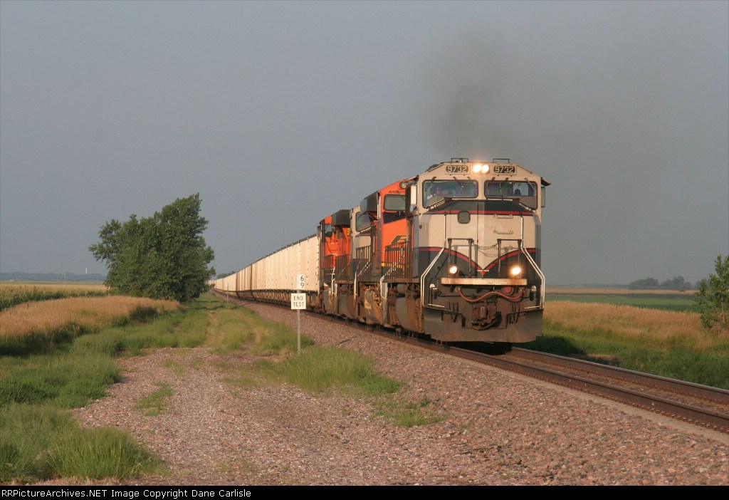 BNSF 9732 charges West